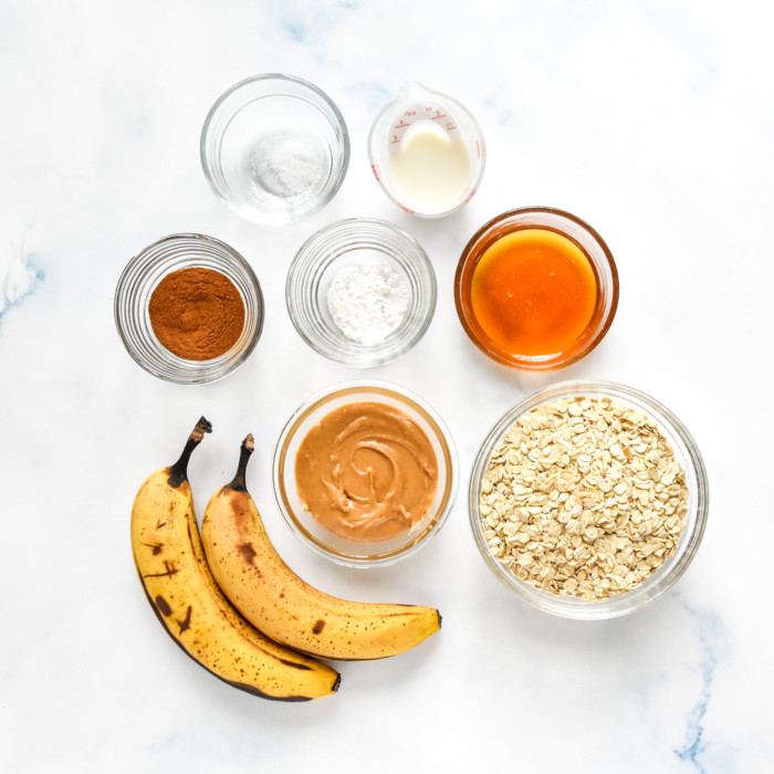 Peanut Butter Banana Oatmeal Breakfast Bars - Project Meal Plan